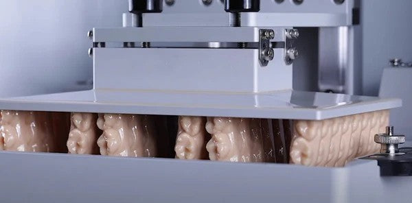 Phrozen Dental XL 4K PLUS Build Plate – Revolution 32 Technology Group